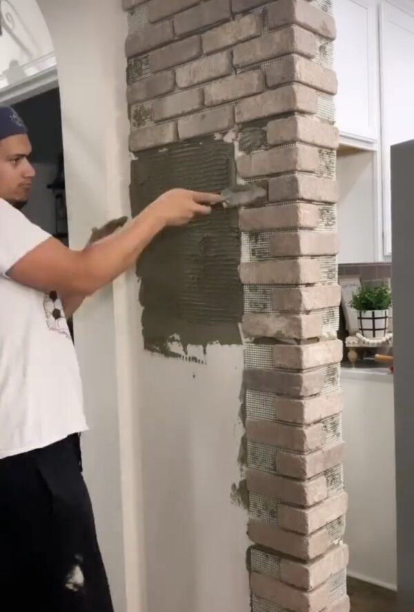 DIY Brick Wall - Newbuild Newlyweds