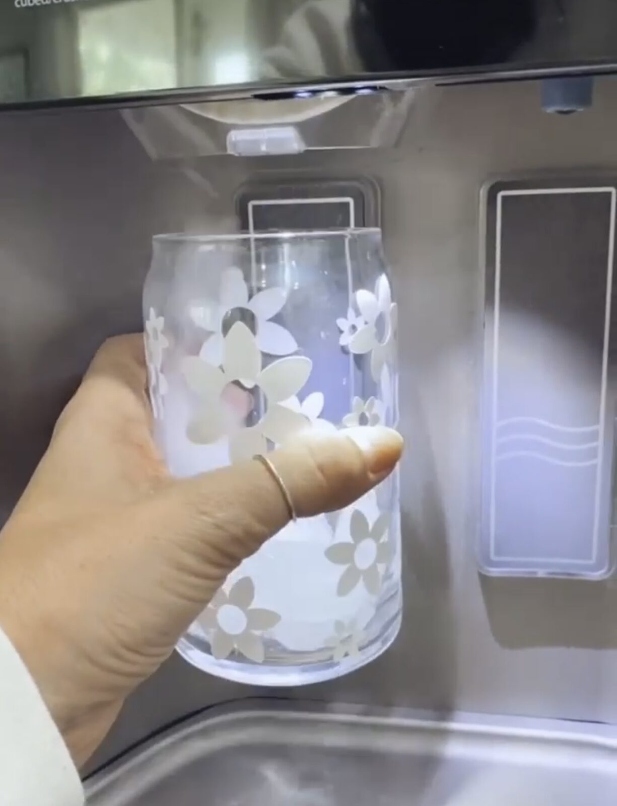 DIY Iced Coffee Glasses - Newbuild Newlyweds