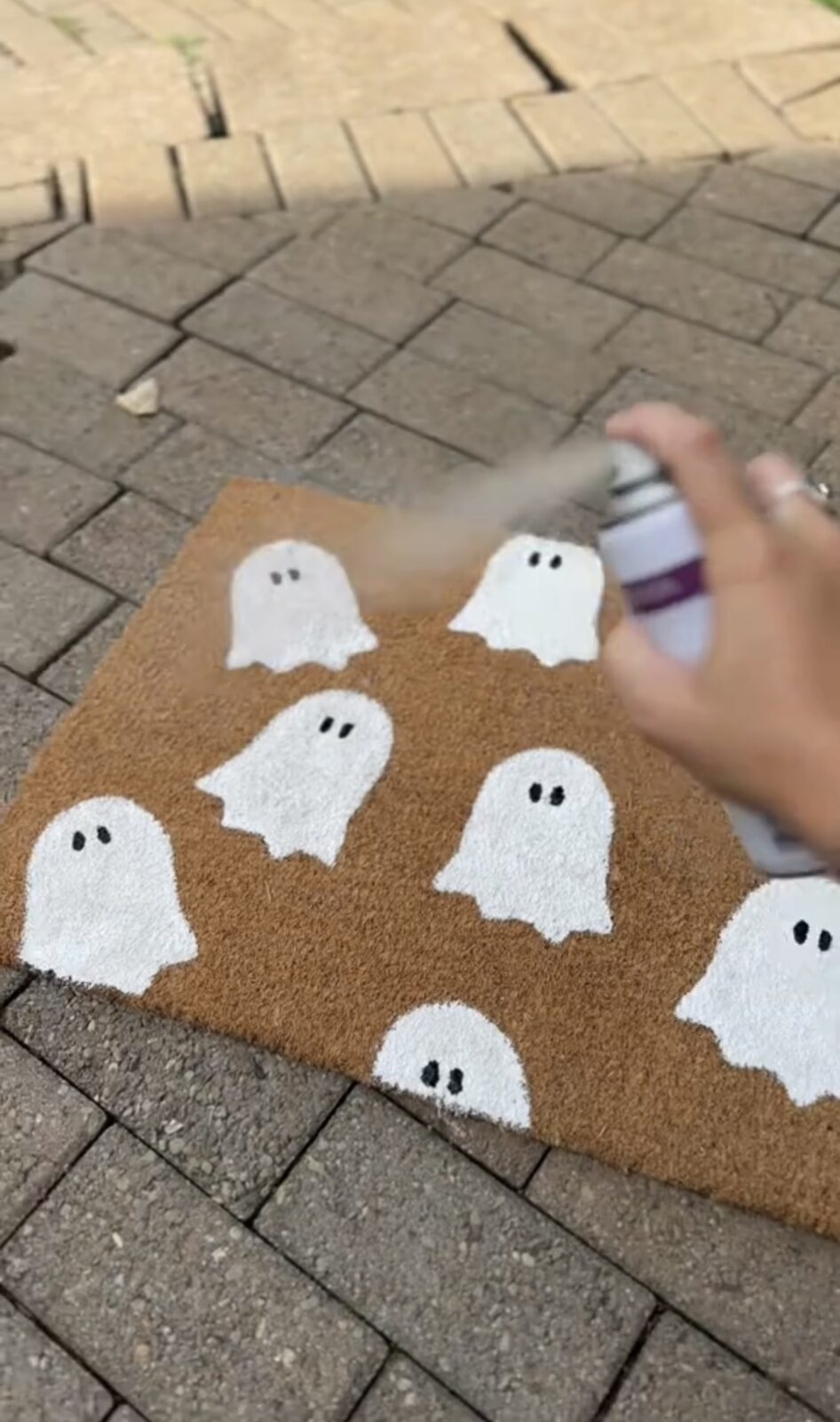 Easy & Inexpensive DIY Halloween Door Mat - Newbuild Newlyweds