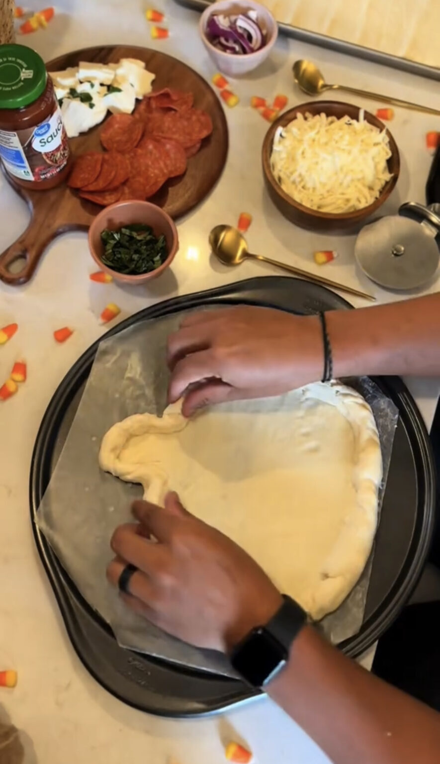 Date Night Idea: Fall Themed Homemade Pizzas - Newbuild Newlyweds