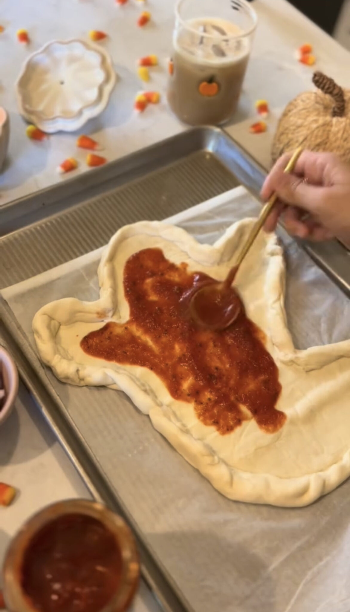 Date Night Idea: Fall Themed Homemade Pizzas - Newbuild Newlyweds