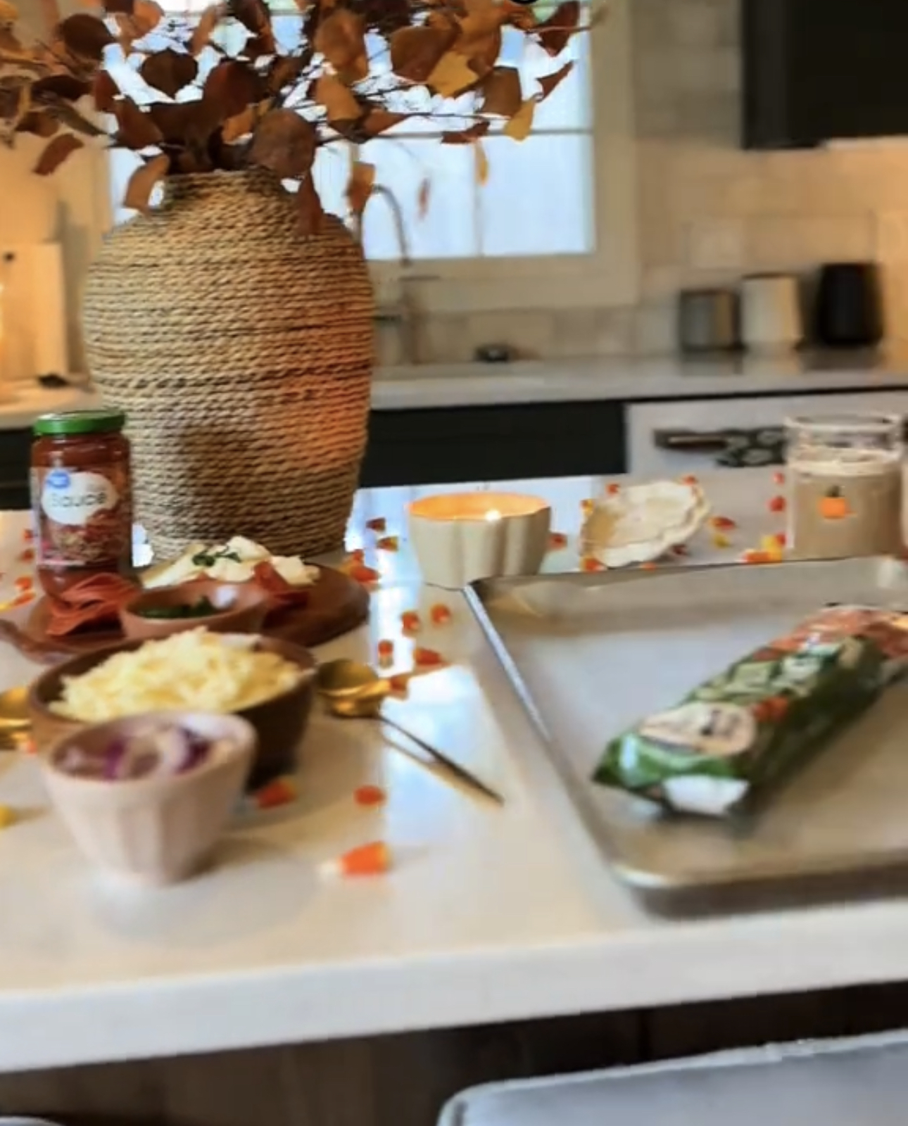 Date Night Idea: Fall Themed Homemade Pizzas - Newbuild Newlyweds