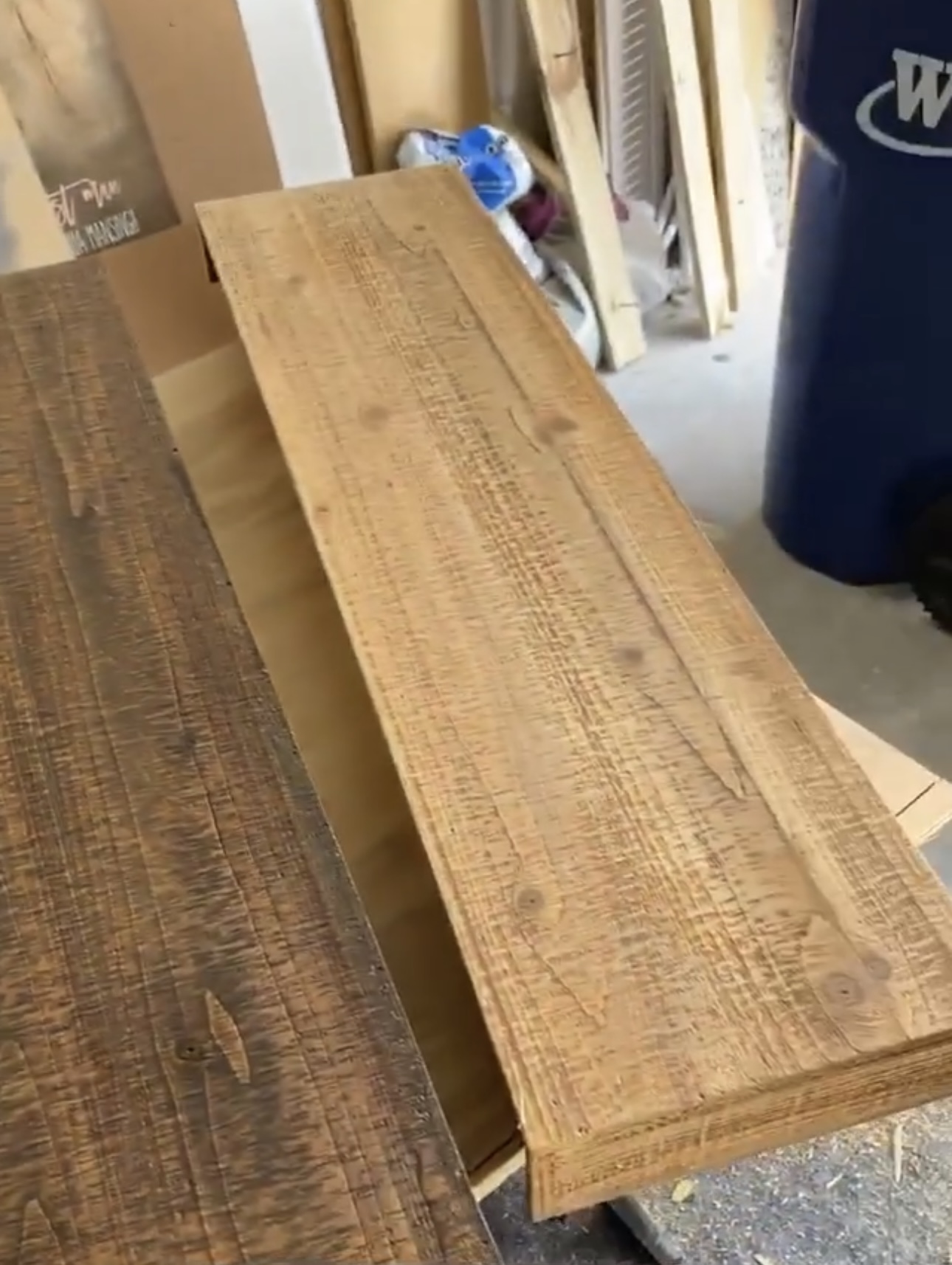 DIY Reading Nook Floating Bench - Newbuild Newlyweds