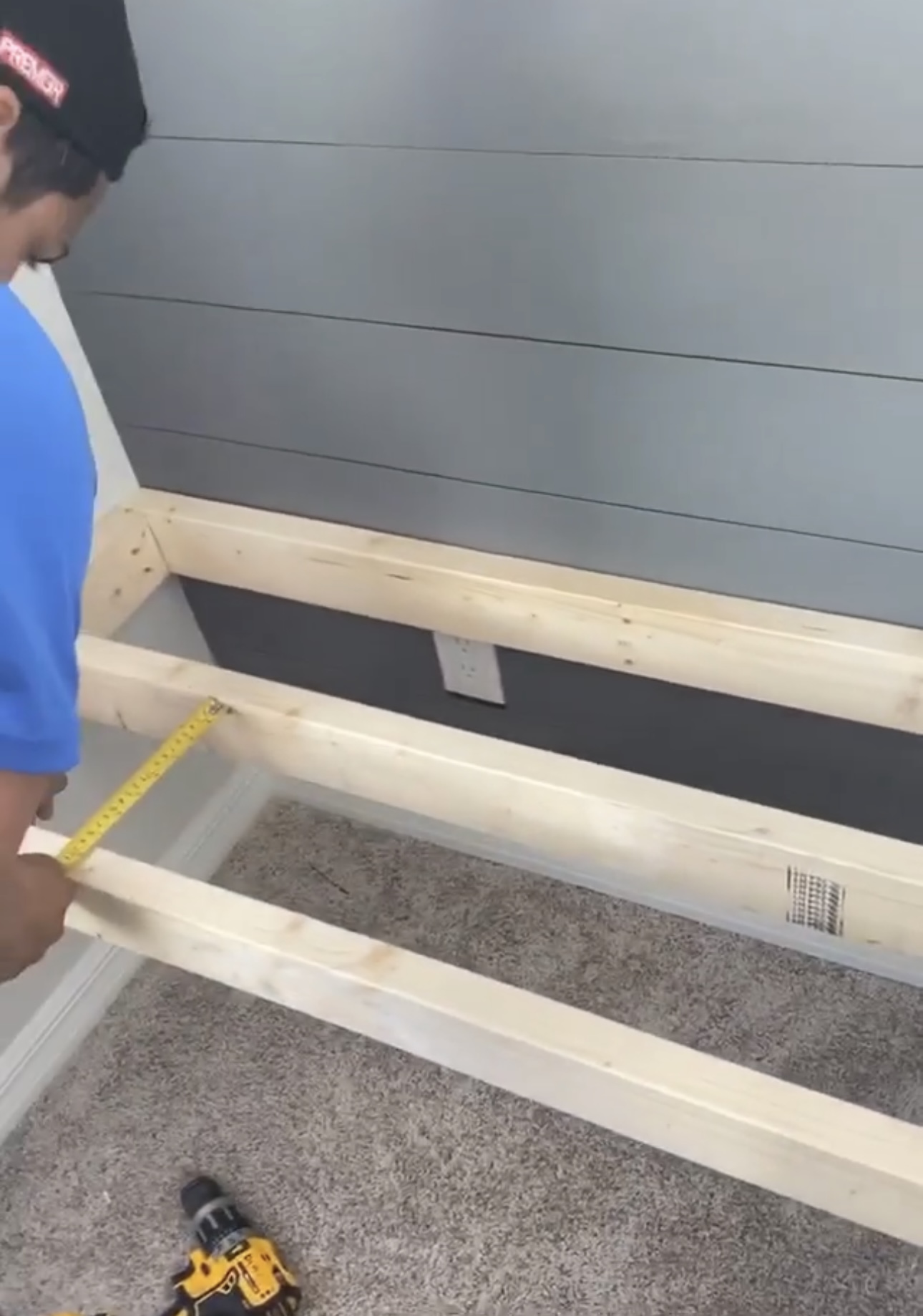 DIY Reading Nook Floating Bench - Newbuild Newlyweds