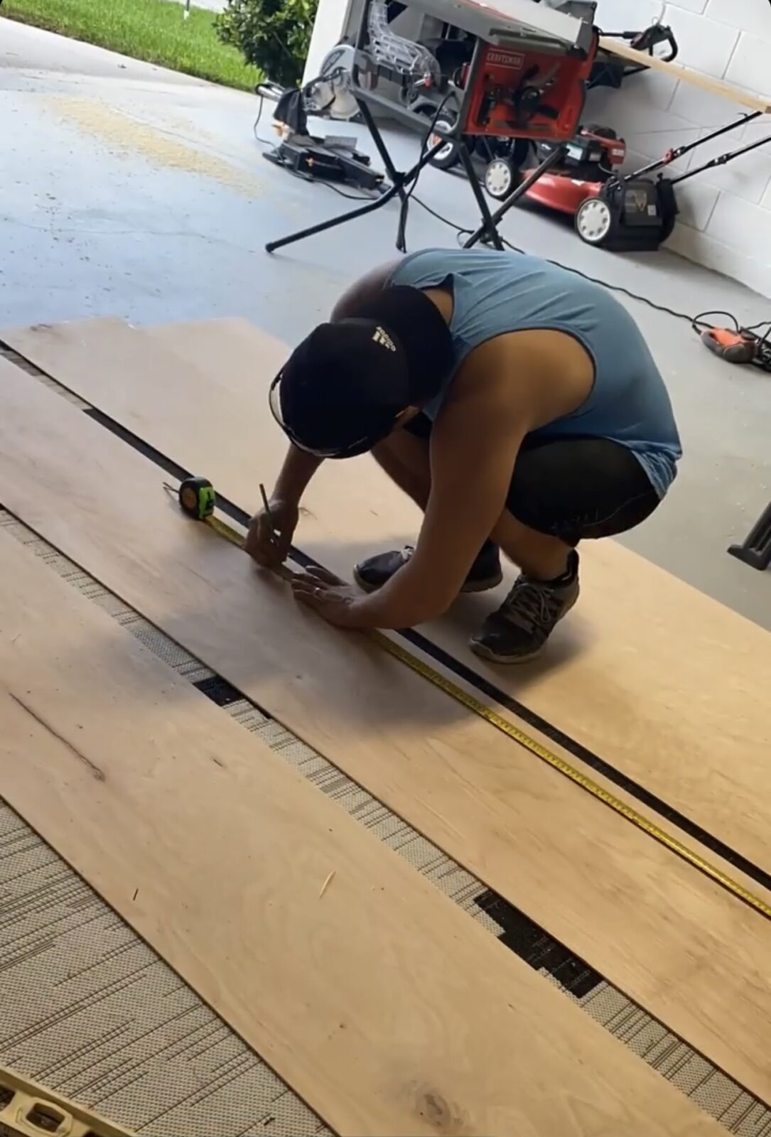 DIY Faux Wood Wire Shelf Covers - Newbuild Newlyweds