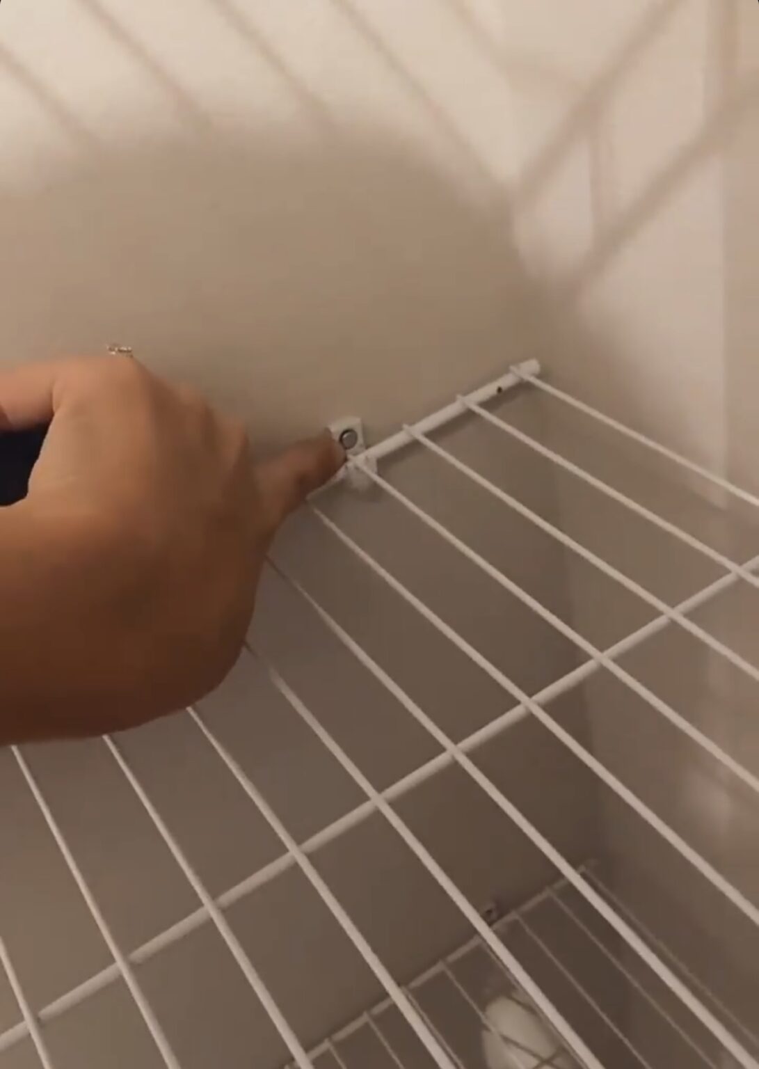 DIY Faux Wood Wire Shelf Covers - Newbuild Newlyweds